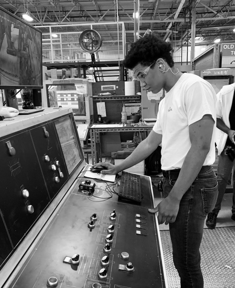 Learn a trade, get paid and get a degree with apprenticeship program ...