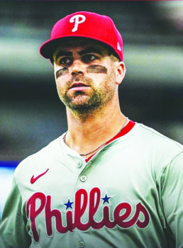 Whit Merrifield signs to play baseball with Atlanta Braves - Davie ...